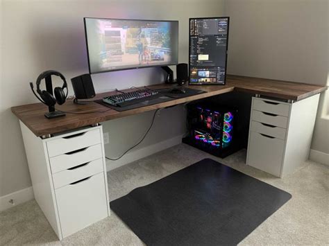 Can You Use A Gaming Controller On A Laptop Effectively Techsynchron