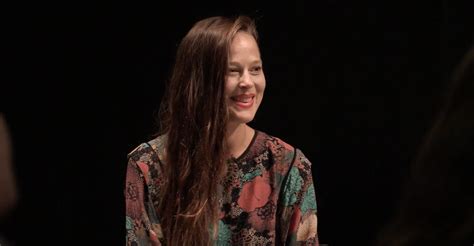 Bobbi Jene Smith Talkback