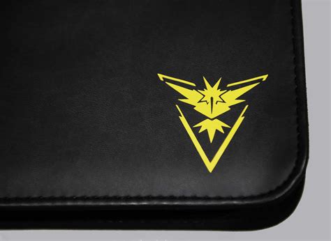 Small Decals Heaps Good Collectables