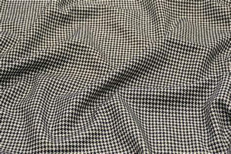 Костюмная шерсть черная молочно-белая куриная лапка (13382) - Alta Moda