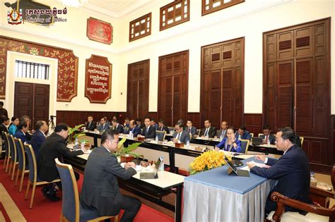 លោក កើត រិទ្ធ ឧបនាយករដ្ឋមន្ត្រី រដ្ឋមន្ត្រីក្រសួងយុត្តិធម៌