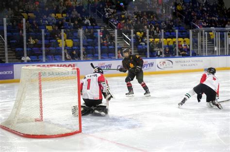 Монголын хоккейн шигшээ Азийн АШТ д Узбекистаны багт 7 4 өөр хожигдлоо