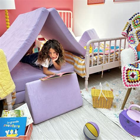 How To Build The Best Pillow Fort Of All Time Step By Step Guide