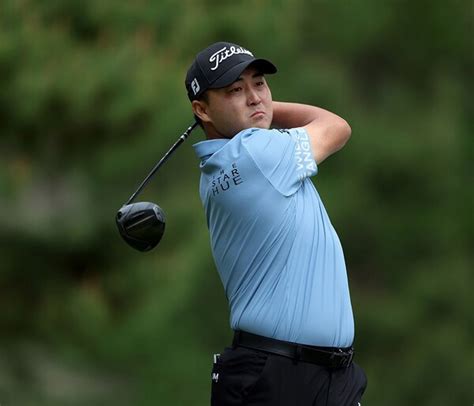 퍼트 달인 이태훈 연장 끝에 우리금융 챔피언십 우승kpga 통산 4승째