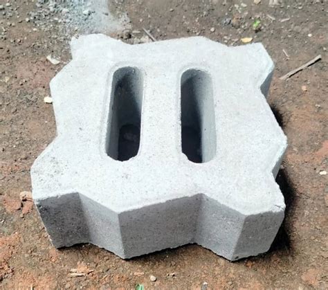 Grey Zig Zag Grass Concrete Paver Block Dimension 370x370x80mm At