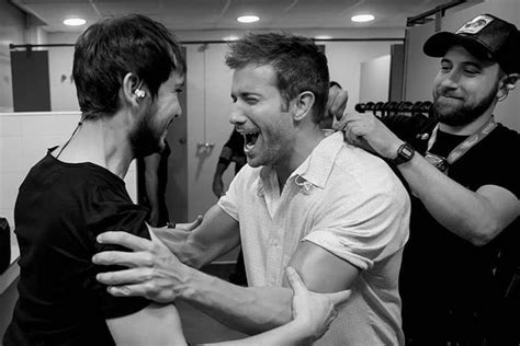 Pin By Ana On Pablo Alboran Couple Photos Photo Scenes