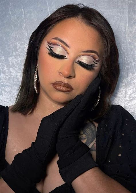 🤍 Turn Your Passion Into Paycheck 🤍