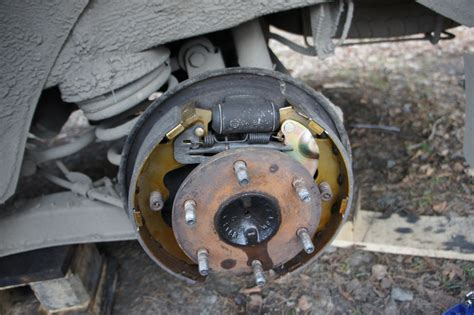 Задние тормоза — Hyundai Starex (1G), 2,5 л, 2005 года | аксессуары ...