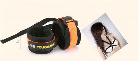 Weightless Sex Chair Stool With Inflatable Pillow And Handrail Sex Toys For Couples