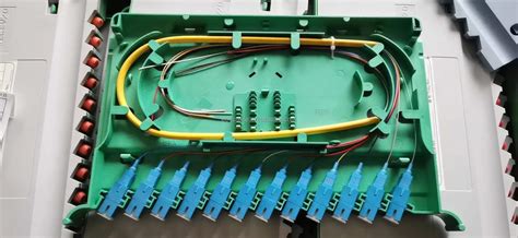 Ftth 섬유 4 Pcs 결합 쟁반을 가진 광학적인 배급 구조 48 핵심 Odf Buy 48 코어 Odf광 분배 프레임