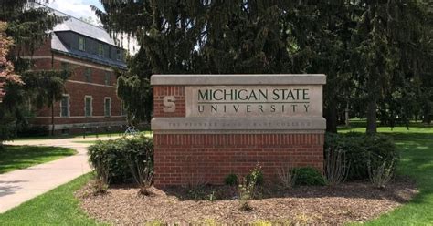 Embattled Msu Trustees Sound Off In Emotional Meeting Crains Detroit
