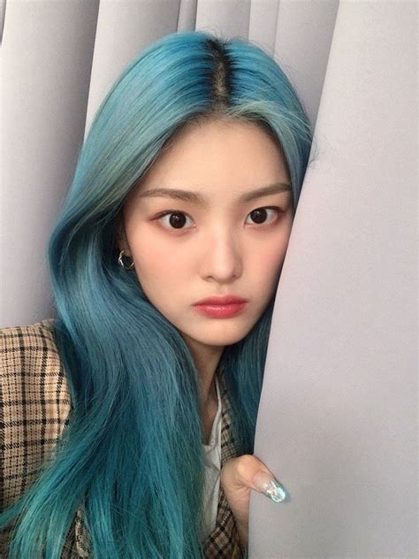 다양한 머리 색 다 잘 받는다는 한 여자 아이돌 인스티즈 Instiz 이슈 카테고리