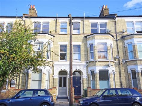 2 Bed Flat To Rent In Ferndale Road London Sw4 £2197 Pcm Zoopla