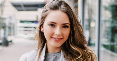 Hailie Jade Scott Height Weight Body Measurements Bra Size Shoe Size