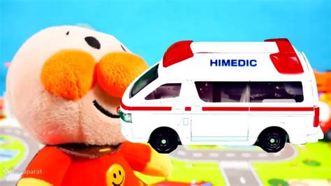 برنامه کودک ماشین بازی ماشین کار بیایید با رنگ ها در آمبولانس بازی