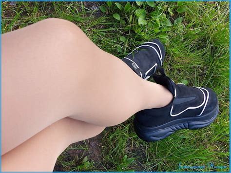 High Heels And Pantyhose 46 Pics Xhamster