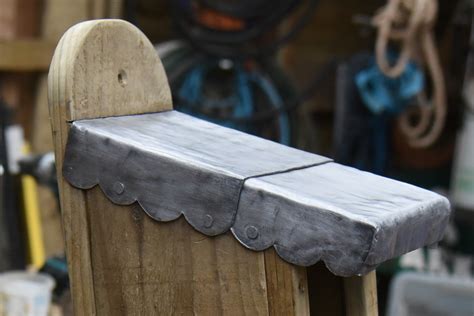 How To Make A Bird Box In Easy Steps Blooming Lucky