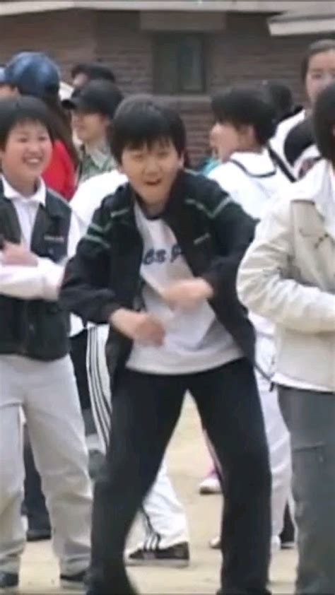 염동초등학교 운동회 꼭지점댄스 20060429 Youtube