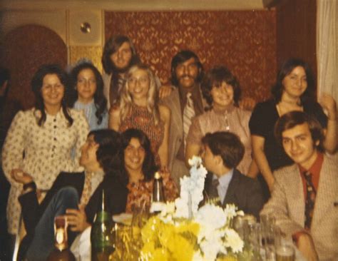 35 Vintage Photos Capture People At Parties In The 1970s ~ Vintage Everyday