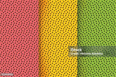 열대 과일 원활한 패턴 세트 수박 마라쿠야 키위 식감 빨간색 주황색 녹색 배경에 갈색 씨앗이 있는 이국적인 여름 프린트 벡터 일러스트레이션 패턴에 대한 스톡 벡터 아트 및