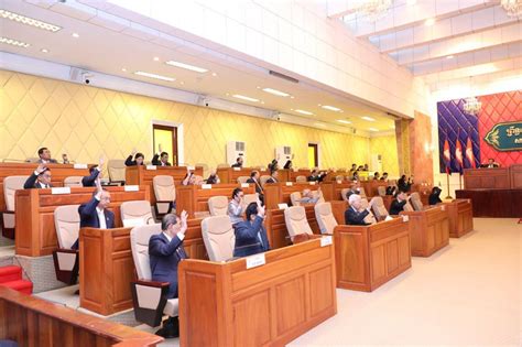 ព្រឹទ្ធសភា នឹងបើកសម័យប្រជុំជាវិសាមញ្ញ នៅថ្ងៃស្អែក ដើម្បីពិនិត្យសេចក្តីព្រាងច្បាប់ចំនួន២ Cnc News