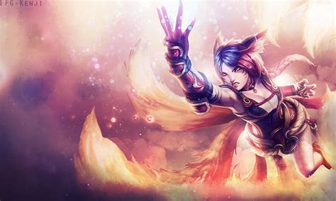 Foxfire Ahri Splash Art