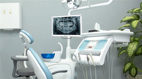 How To Choose The Right Dental Monitor For Your Dental Chair