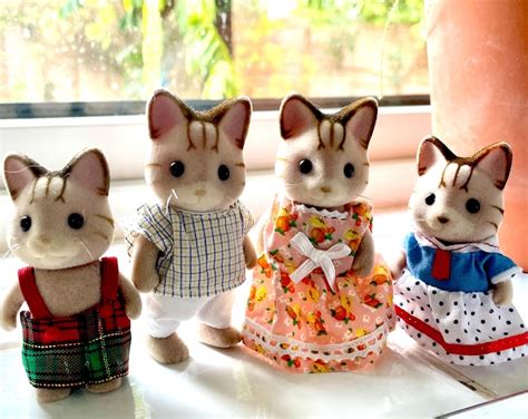 Vintage Sylvanian Families Macavity Cat Mother Father Son Daughter