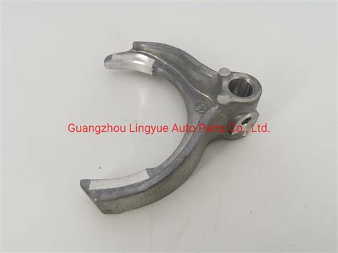 Auto Parts Transmission Parts Shift Fork For Toyota Hilux Hiace Land