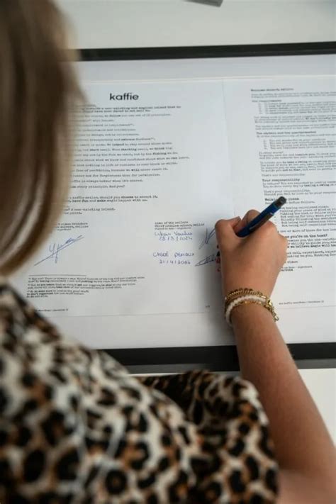 Comprehensive Guide To Contract Review [ Checklist] Superlegal