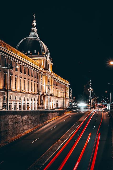 18 세기 가로등 거리 건물 외관 건축 건축 사진 고전 건축 관광 교통 기념물 긴 노출 도로 도시 도시 풍경 도시의 도시의 불빛 도심 돔