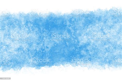 파스텔 색상 여름 푸른 하늘 추상적 또는 자연 수채화 손 페인트 배경 벡터 일러스트 거친에 대한 스톡 벡터 아트 및 기타 이미지 거친 계절 고풍스런 Istock