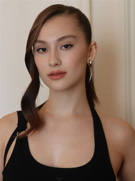 Image Of Lola Tung