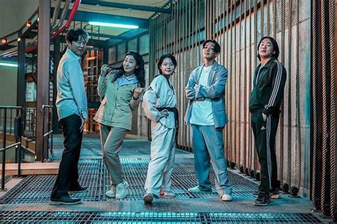 또 유아인만 없네‥‘하이파이브 ‘승부처럼 유아인 리스크 ‘삭제