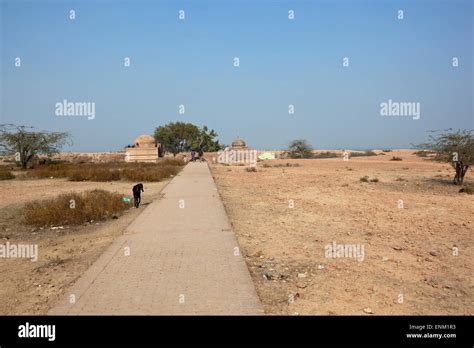 Hansi Haryana India Feb 7th 2015view Towards The Small Temples On The