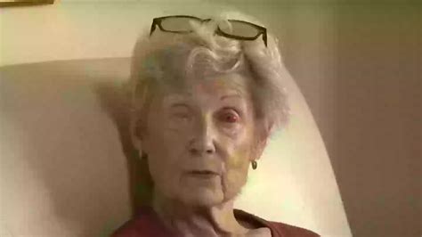 Canada Woman Sees For The First Time In 10 Years After Undergoing Rare