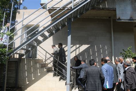 عضو هیات مدیره سازمان تامین اجتماعی و مدیرعامل تیپیکو از شرکت کارخانجات داروپخش بازدید کردند