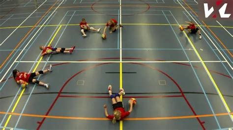 Plus De 100 Exercices Et Jeux Déchauffement Pour Le Volley Ball