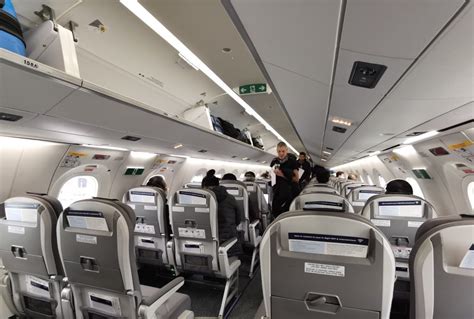 On The New Embraer E195 E2 Jet [porter Inaugural Flight Toronto Pearson To Vancouver