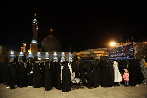 Atabenews خدمت‌رسانی ۱۲ موکب از کشورهای مختلف در حرم حضرت معصومه س