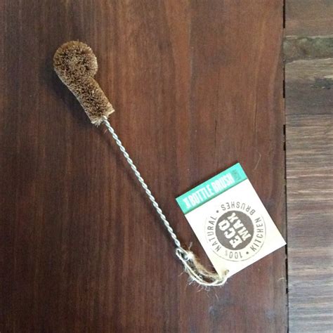 Bottle Brush Small Brogers End Kangaroo Valley