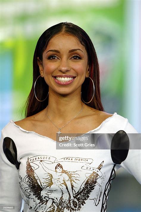 Actresssinger Mya Appears On Stage During Mtvs Total Request Live