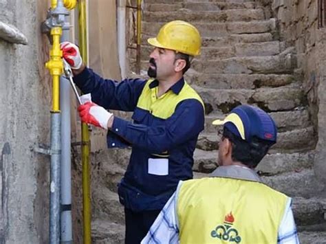 بیش از ۱۰۰۰ انشعاب رایگان گاز به مددجویان کمیته امداد هرمزگان واگذار شد