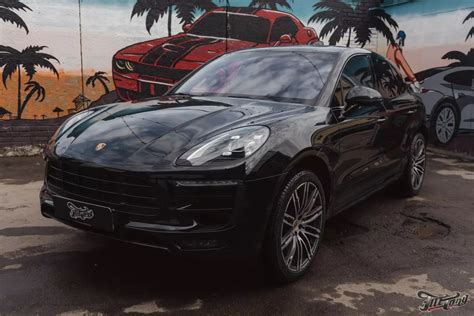 Кузовной ремонт Porsche Macan после ДТП окрас суппортов и дисков