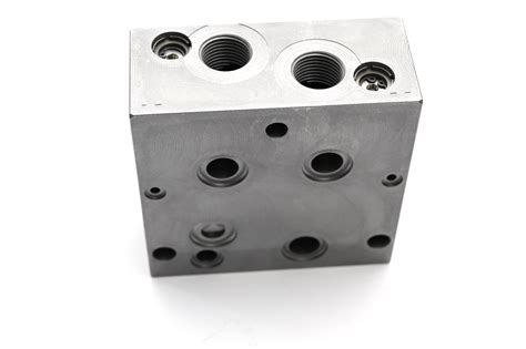 Danfoss 157B6203 PVB Grundmodul für PVG 32 Neu Danfoss 157B6203 PVB Grundmodul für PVG 32 Neu