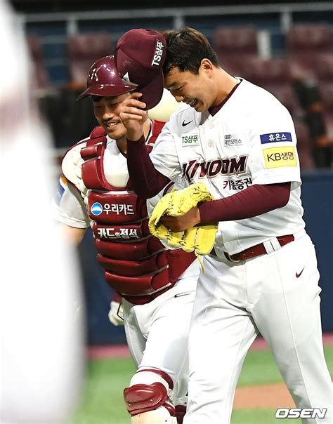 사진 이승호 이제서야 마음 편히 웃어보네
