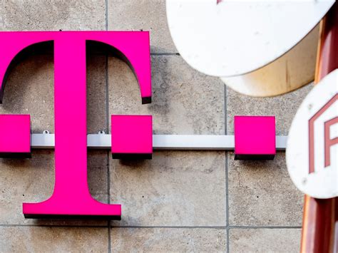 T Mobile Logo Vector