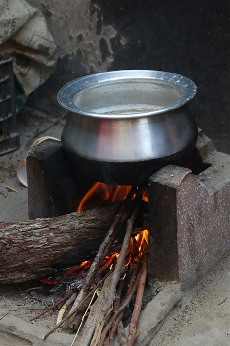 بنات Fire صدر Photos Download The Best Free بنات Fire صدر Stock