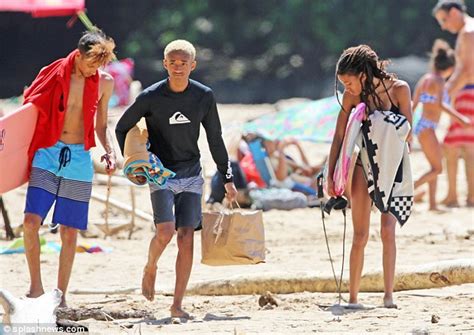 Jaden Smith Flashes His Amazing Abs As He Accompanies Sister Willow For