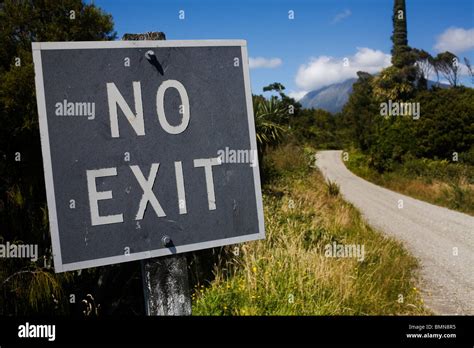 No Exit Road Sign New Zealand Stock Photo Alamy